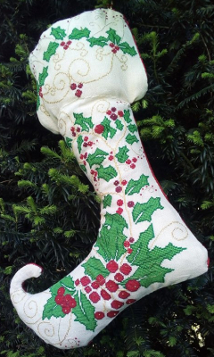 Bas De Noel (Christmas Stocking) : Charting Creations | Unique Counted ...